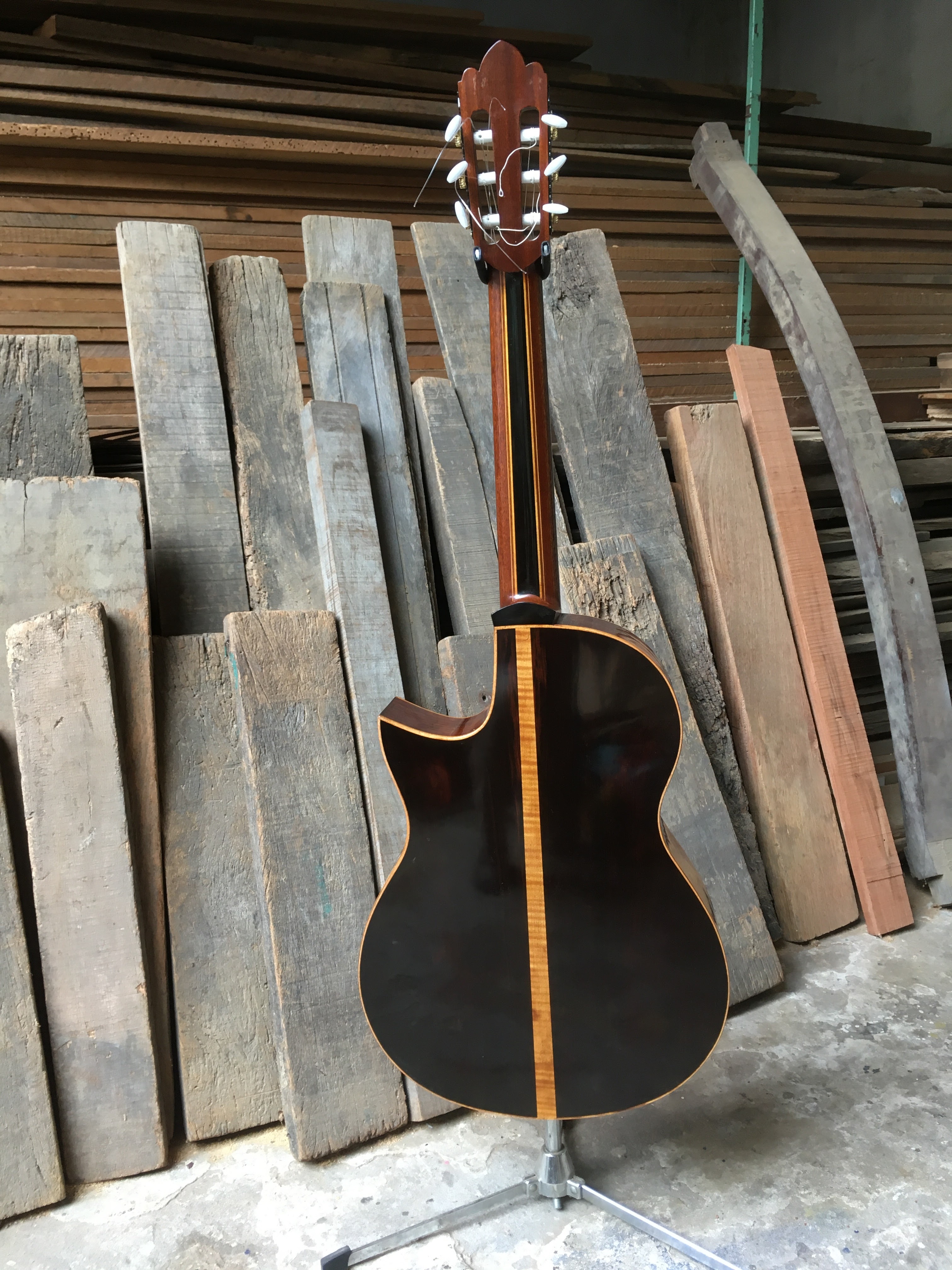 Guitarras Custom Construídas Por Rodolfo Cucculelli Luthier July 2023